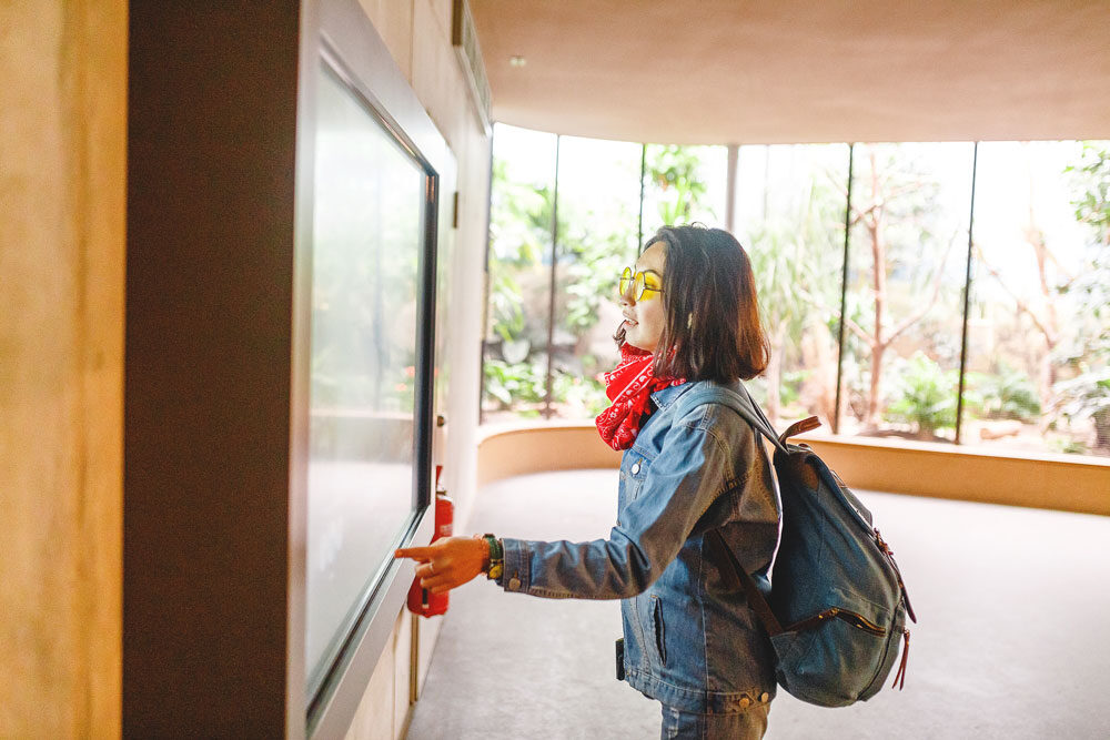 Wayfinding kiosk | Touchify